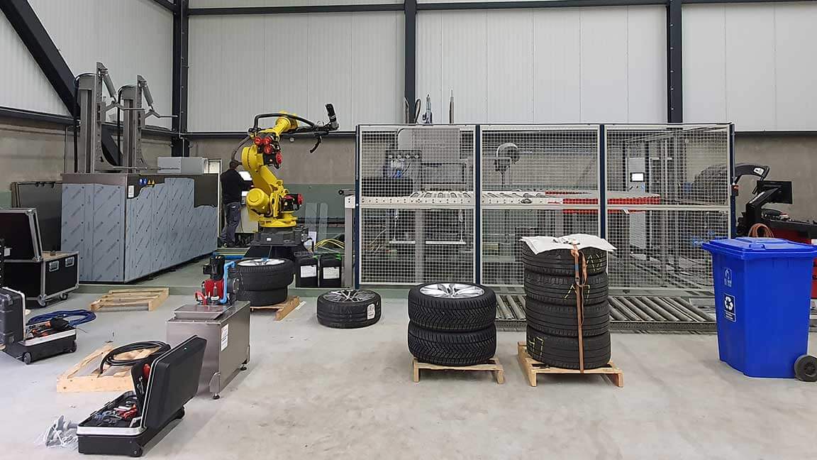 Automated Rim Cleaning Prosonic